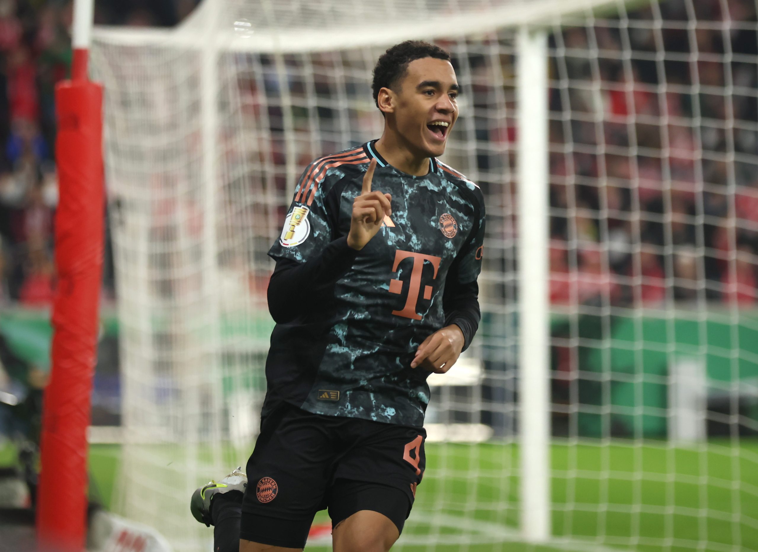 Jamal Musiala opens up about his Bayern Munich future - Get German ...