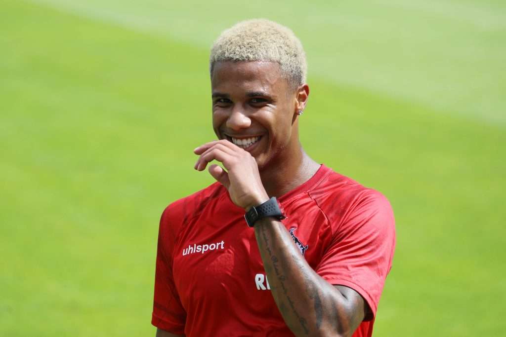 Official | Ismail Jakobs joins AS Monaco - Get German Football News