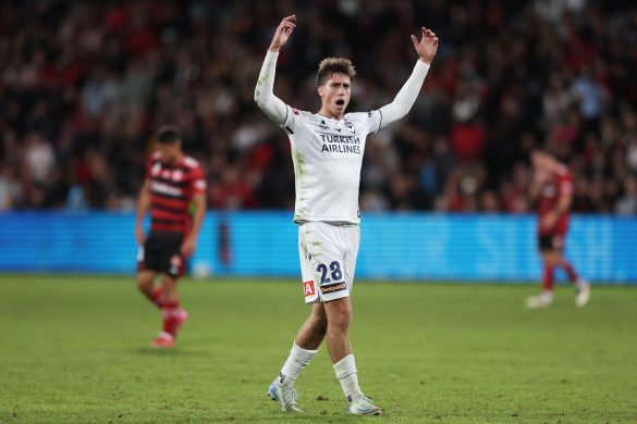 Official | Mainz sign Australian left back Kasey Bos - Get German ...