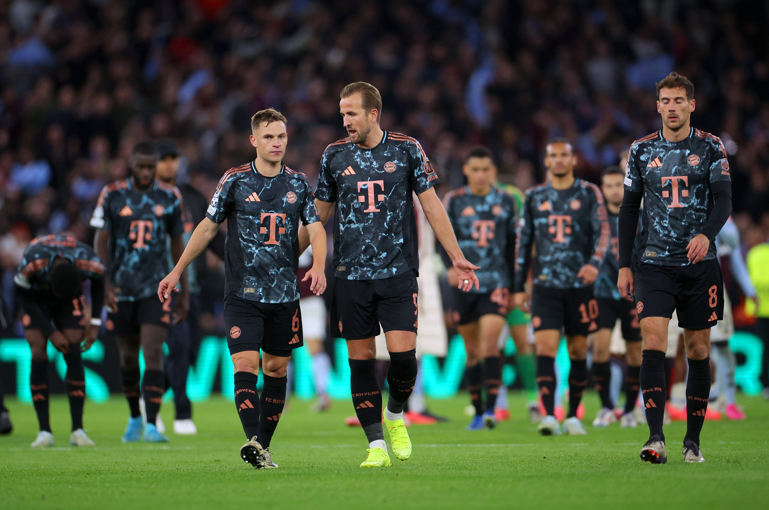 Joshua Kimmich defends Manuel Neuer after error - Get German Football News