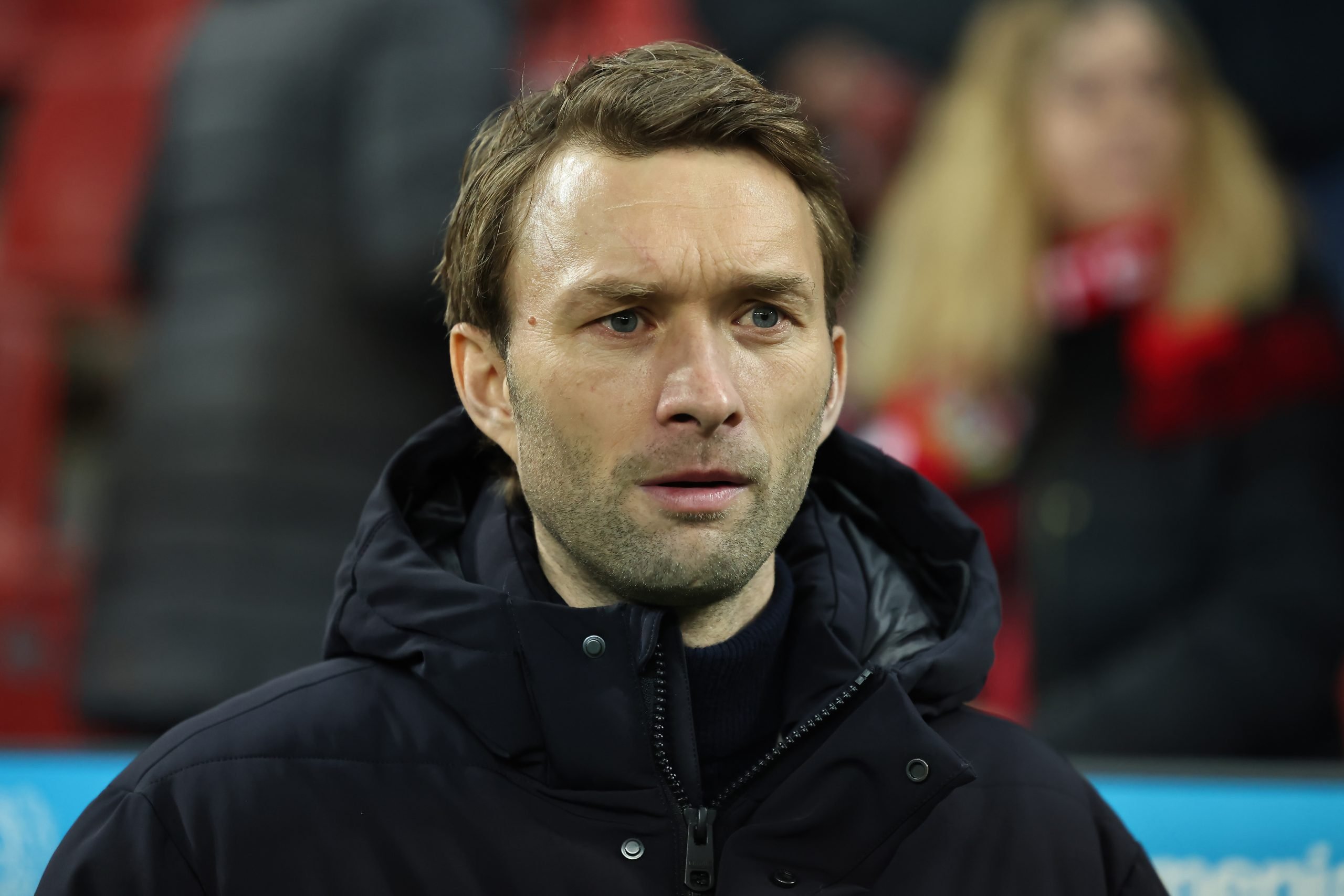 Simon Rolfes preference is to stay at Bayer Leverkusen - Get German ...