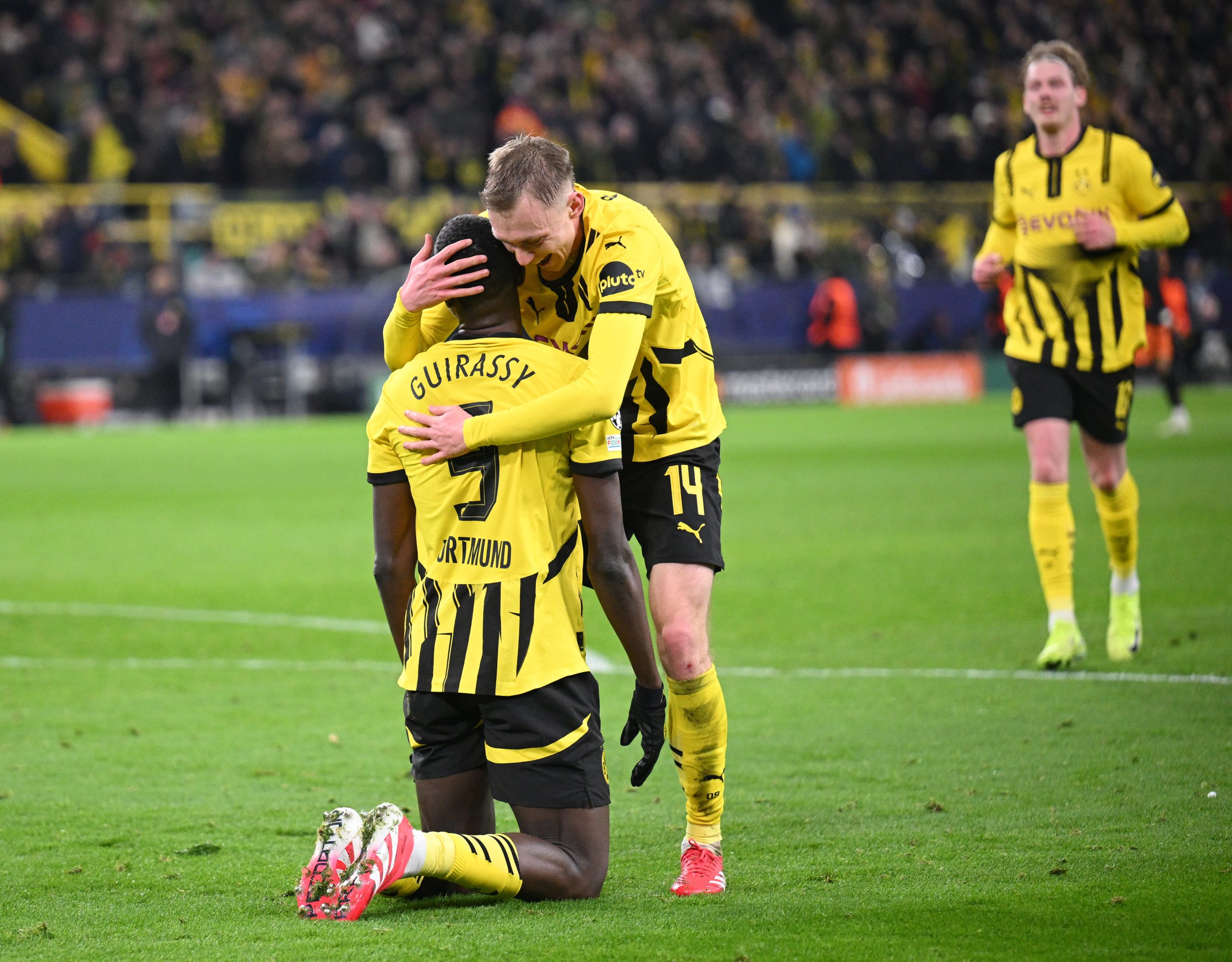 FEATURE Could this formation help Borussia Dortmund achieve Champions League football next season Get German Football News