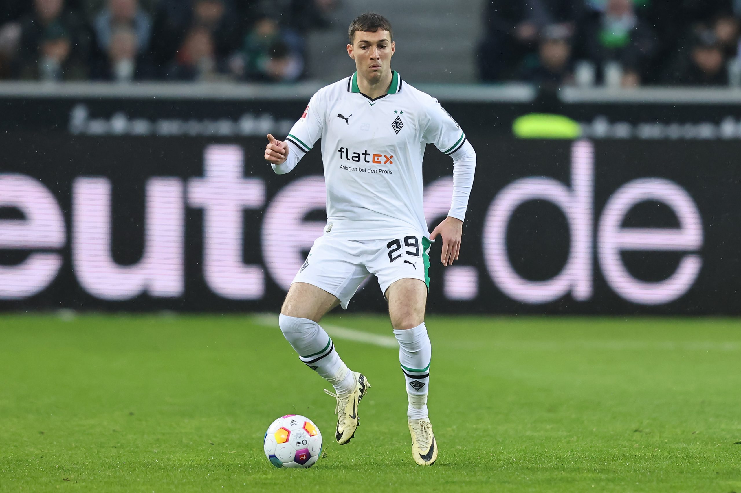 Joe Scally potentially planning move away from Borussia Mönchengladbach ...