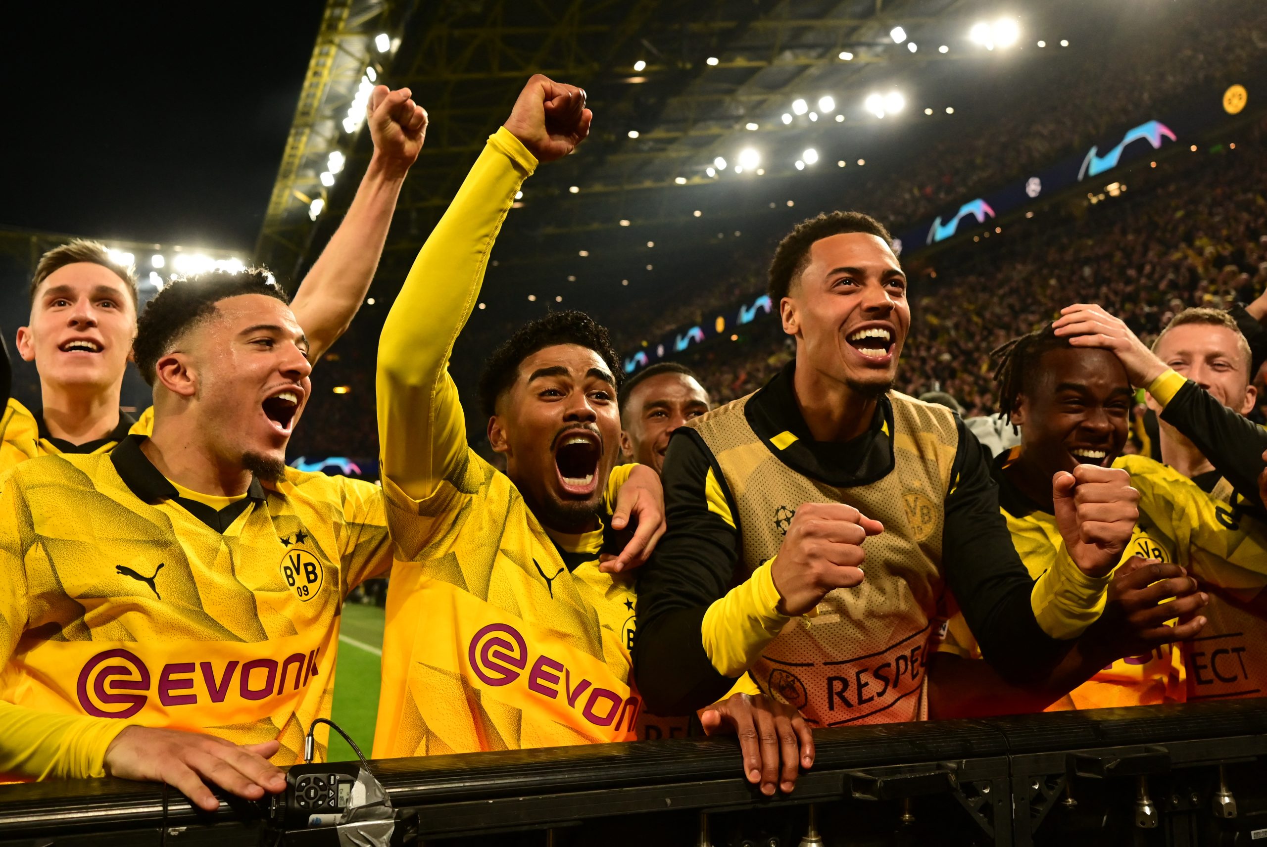 PLAYER RATINGS | Borussia Dortmund 4-2 Atletico Madrid: Julian Brandt ...