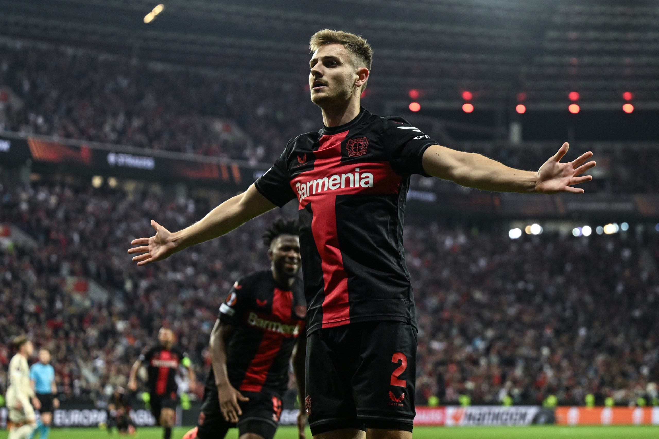 Josip Stanisic wishes to stay at Bayer Leverkusen instead of returning ...
