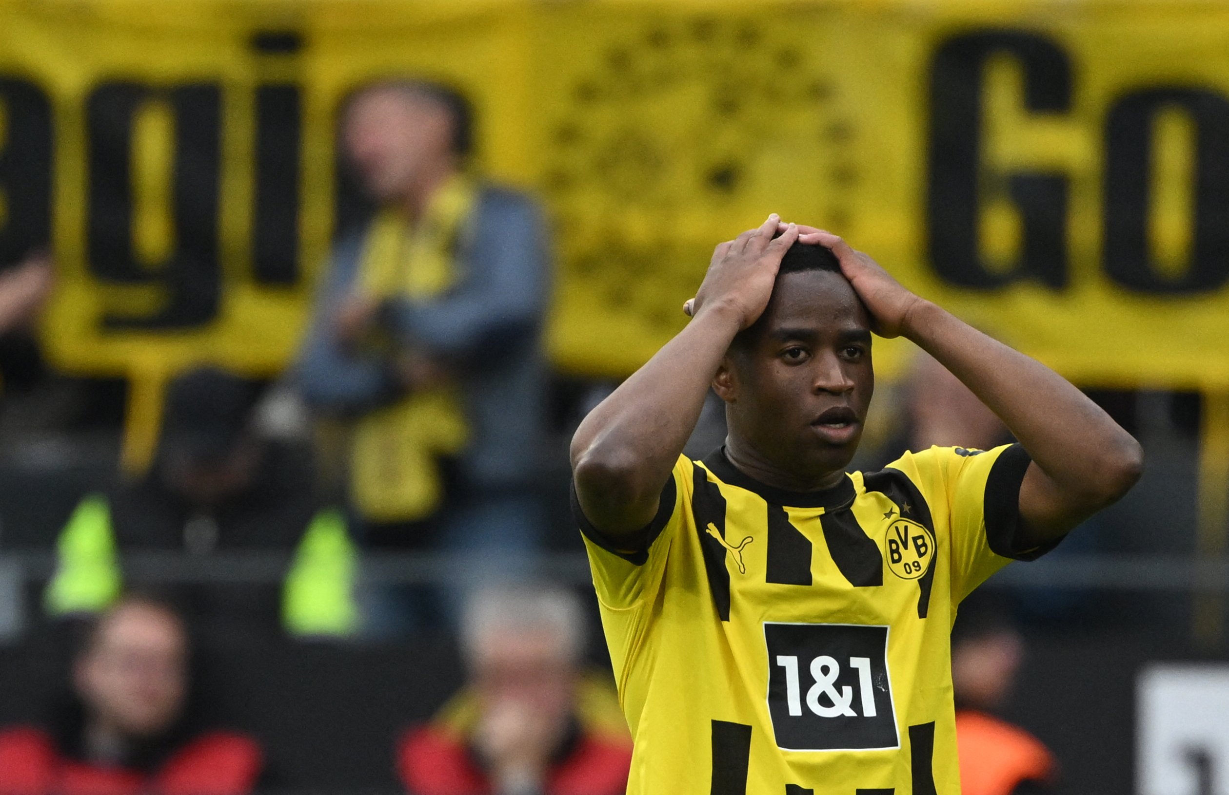 Borussia Dortmund and Youssoufa Moukoko discussions continue to falter ...