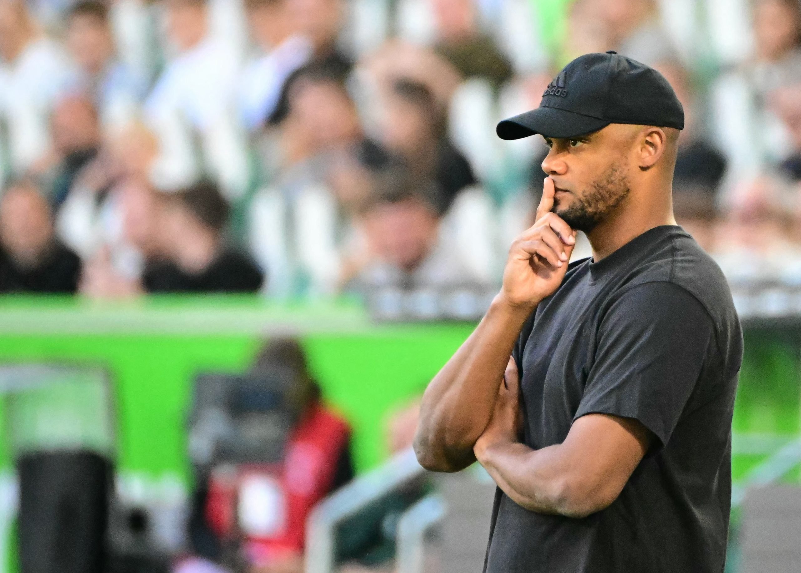 Bayern Munich forced to re-enter the transfer market - Get German ...