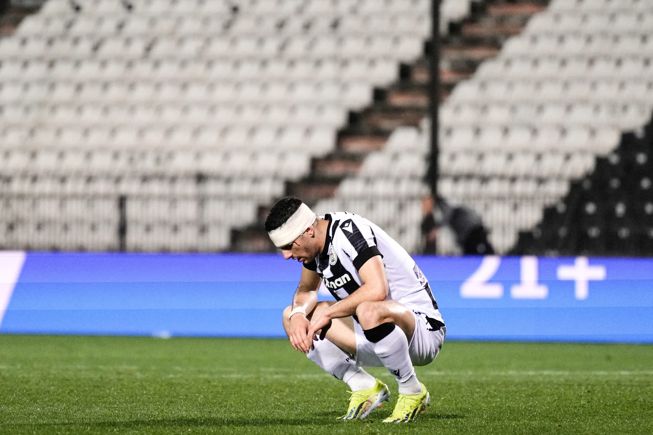 Wolfsburg set to complete the signing of Greek defender Konstantinos ...