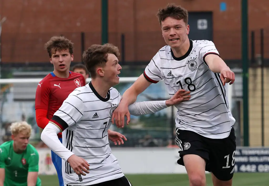 Official | Wolfsburg sign German talent Dzenan Pejcinovic from Augsburg ...