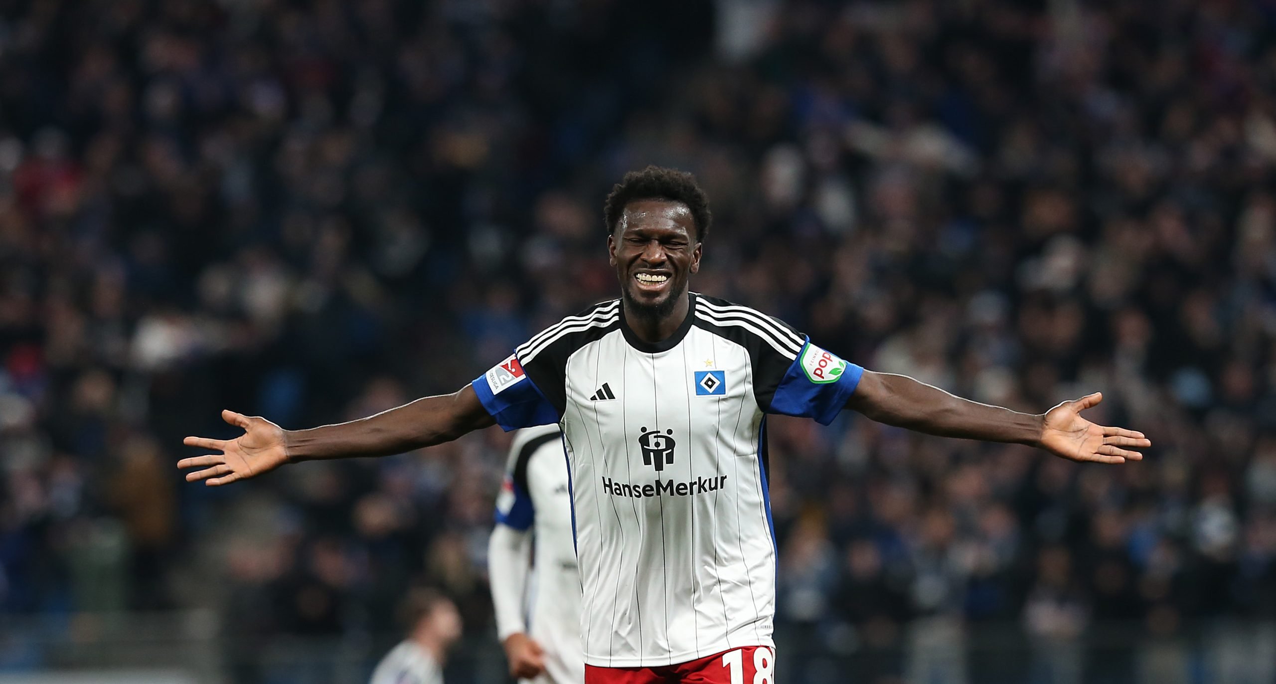 Unnamed Bundesliga duo submit offer for Hamburg's Bakery Jatta - Get ...