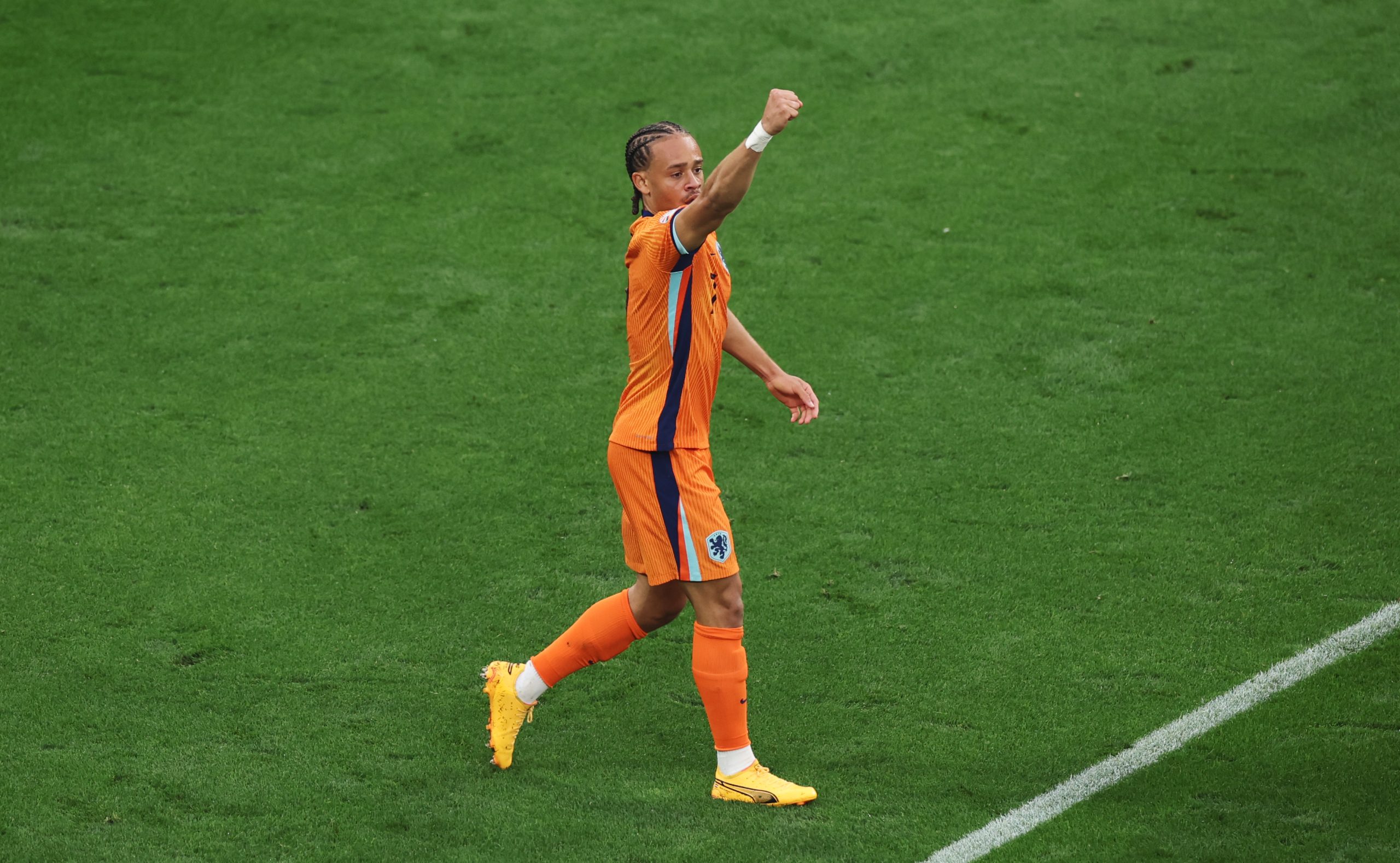 Xavi Simons leaning towards staying at RB Leipzig - Get German Football ...