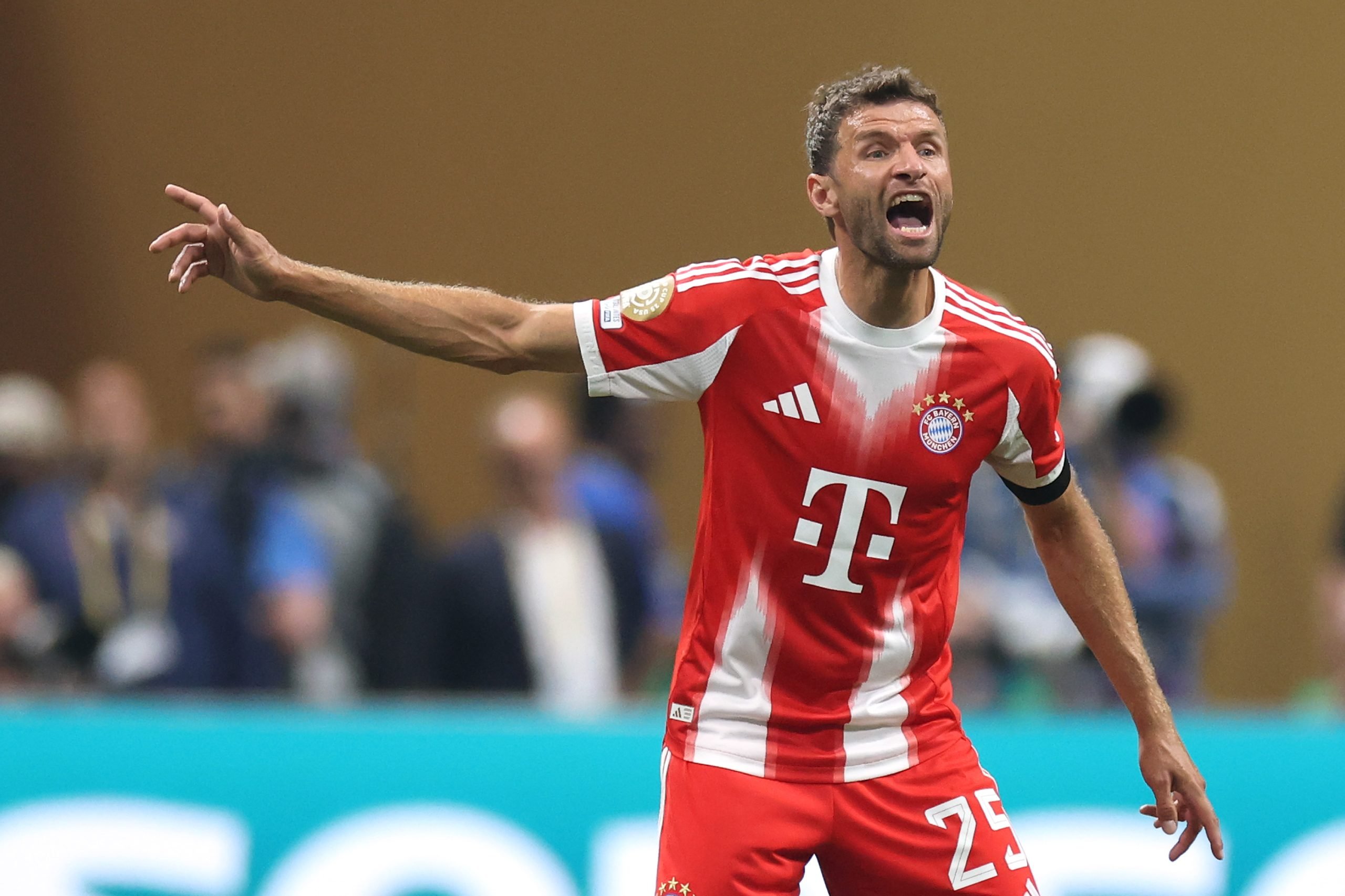 Thomas Müller appears to rule out Sydney FC links in video message ...