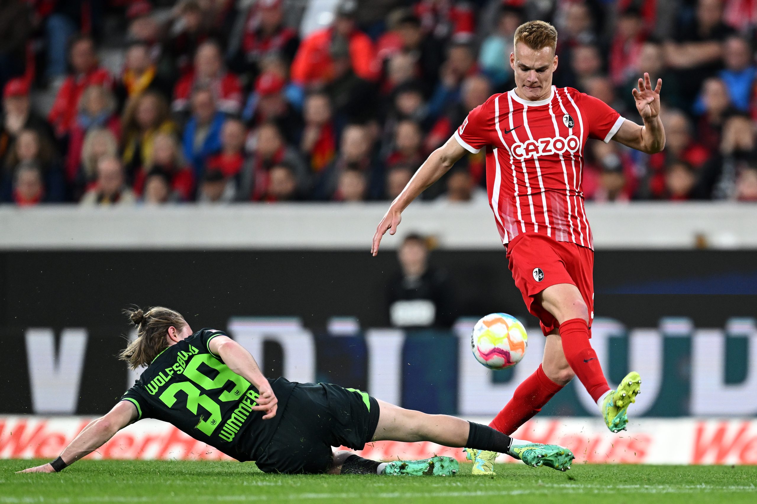Official | Philipp Lienhart extends contract at SC Freiburg - Get ...