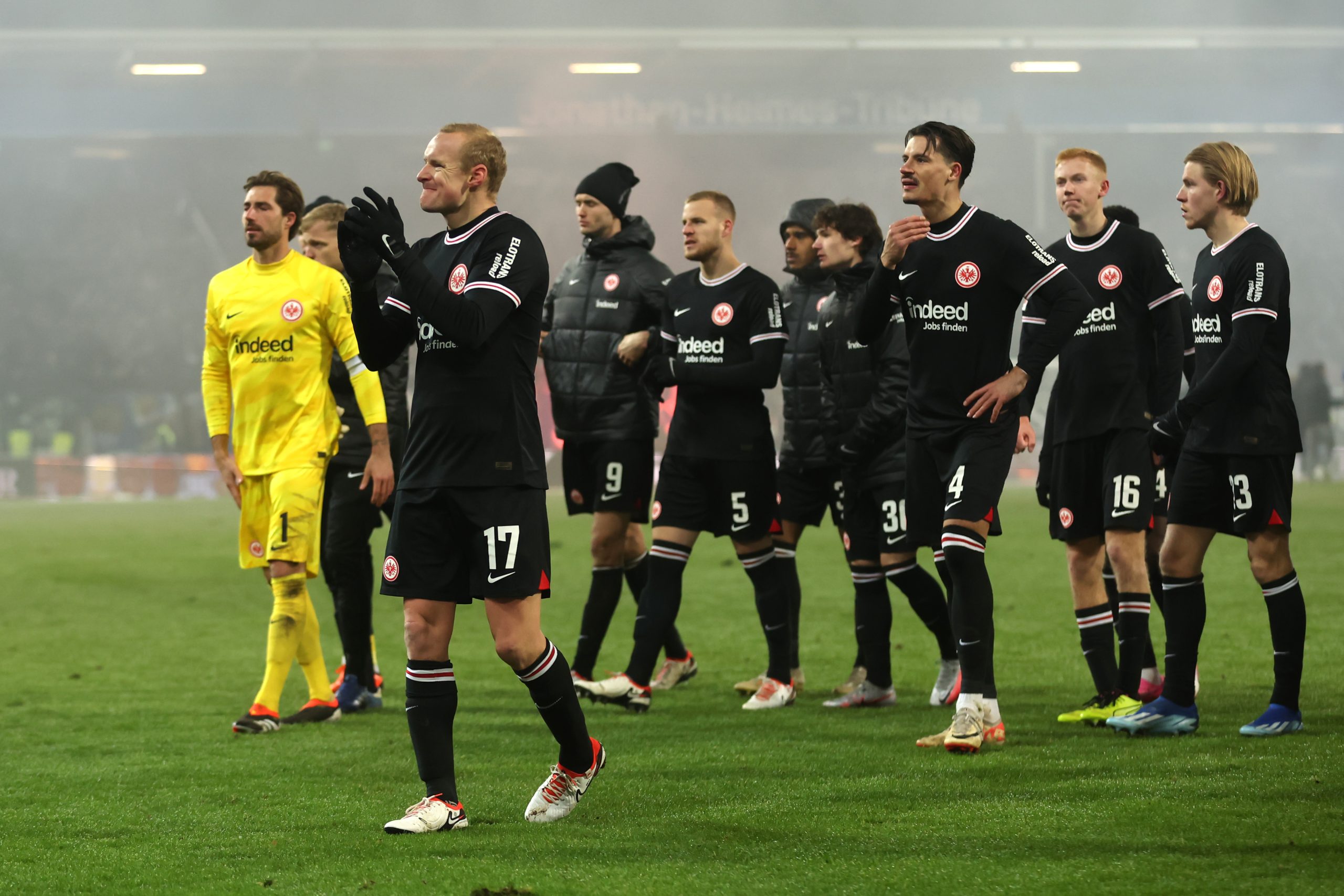 Eintracht Frankfurt increasing efforts to try to sign Lucas Bergvall ...